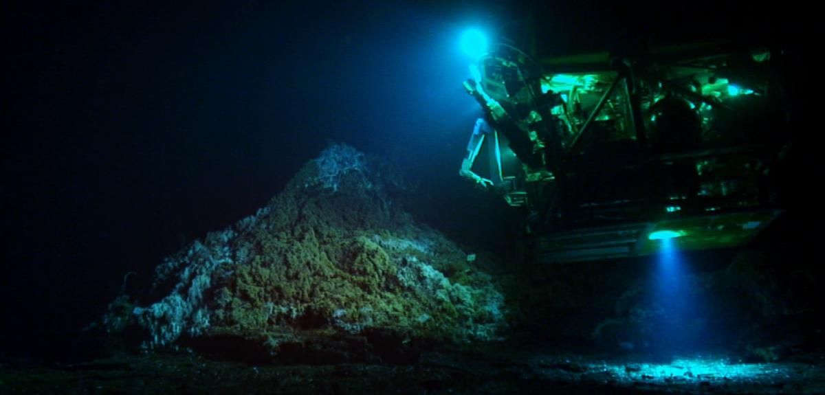 Abysses, les alliances des profondeurs | CNRS Le journal